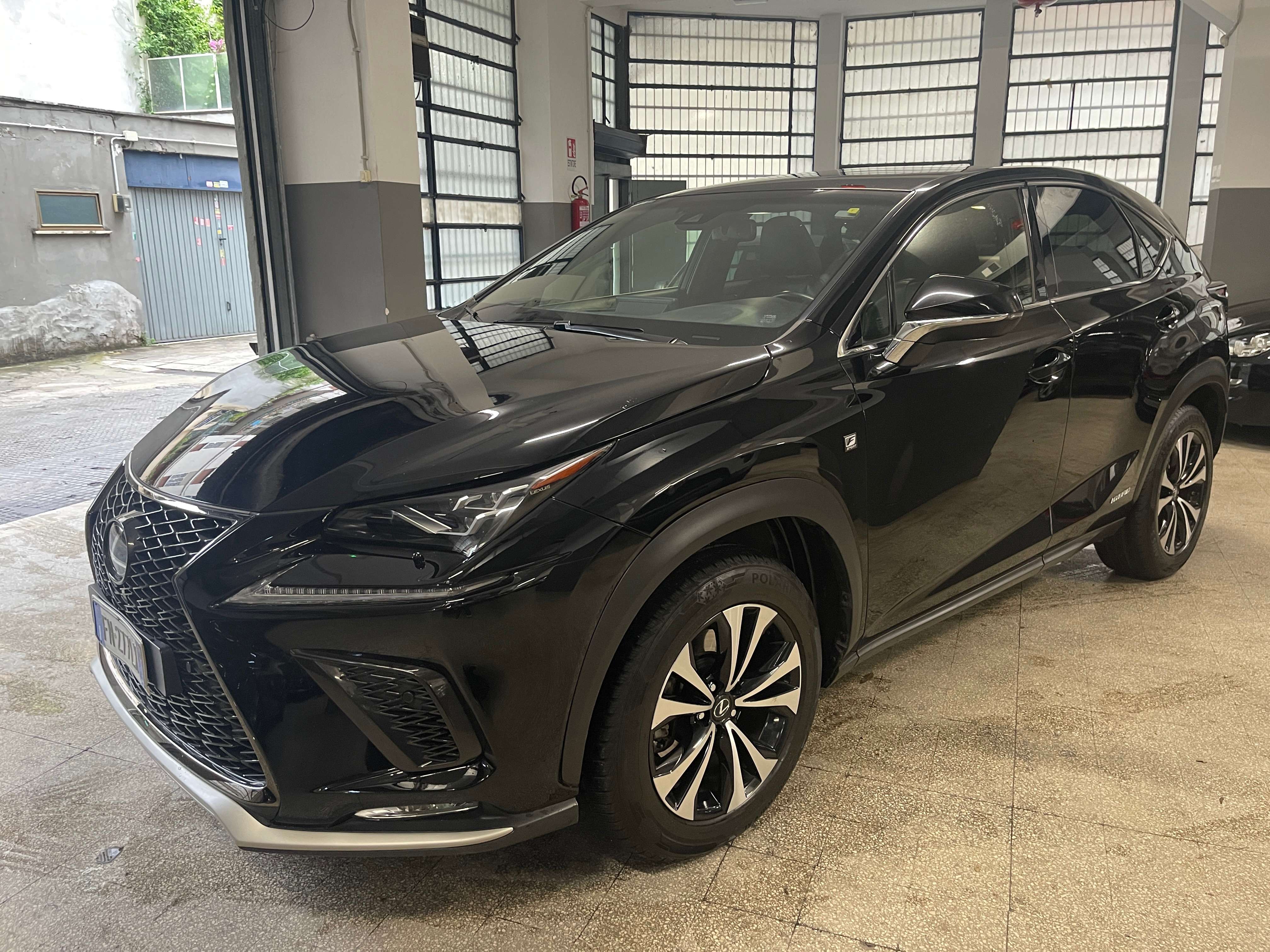 Lexus NX 300F-SPORT  * 4WD *  iva Deducibile *