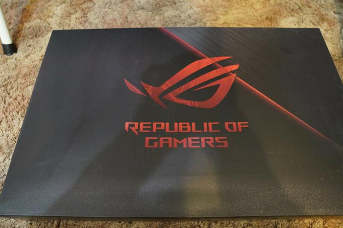 ASUS ROG G703VI (512 GB + 1024 GB, 32 GB)