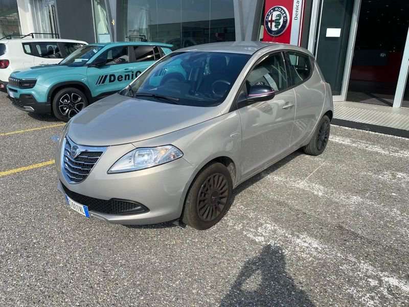 Lancia YpsilonYpsilon 1.2 69 CV 5 porte Elefantino