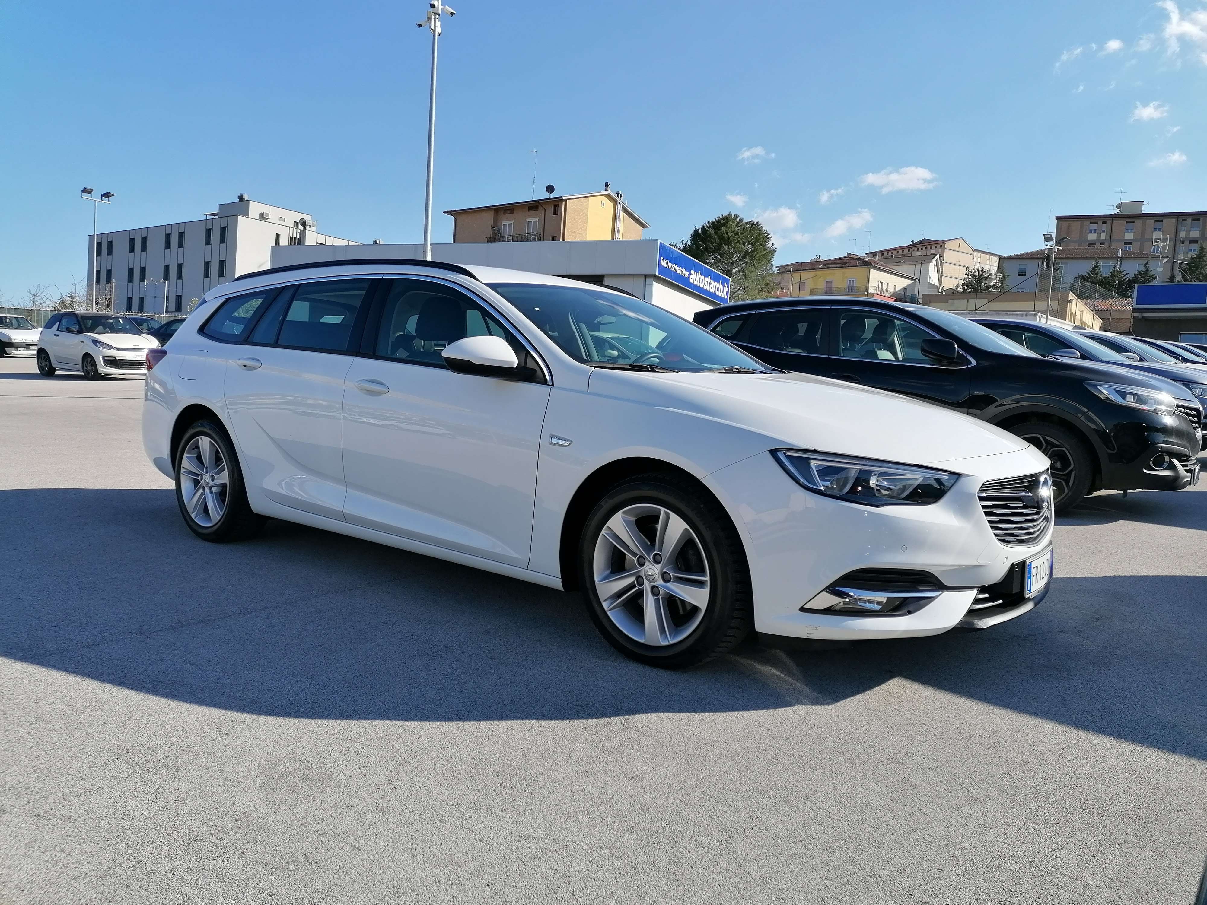 Opel InsigniaOPEL INSIGNIA 1.6 CDTI 136CV BUSINESS SW 2018