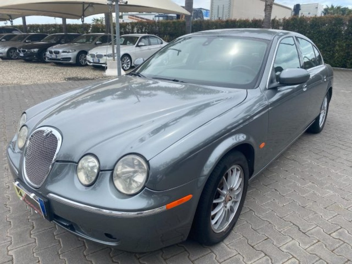 JAGUAR S-Type (X204) S-Type 2.7 diesel V6 Executive