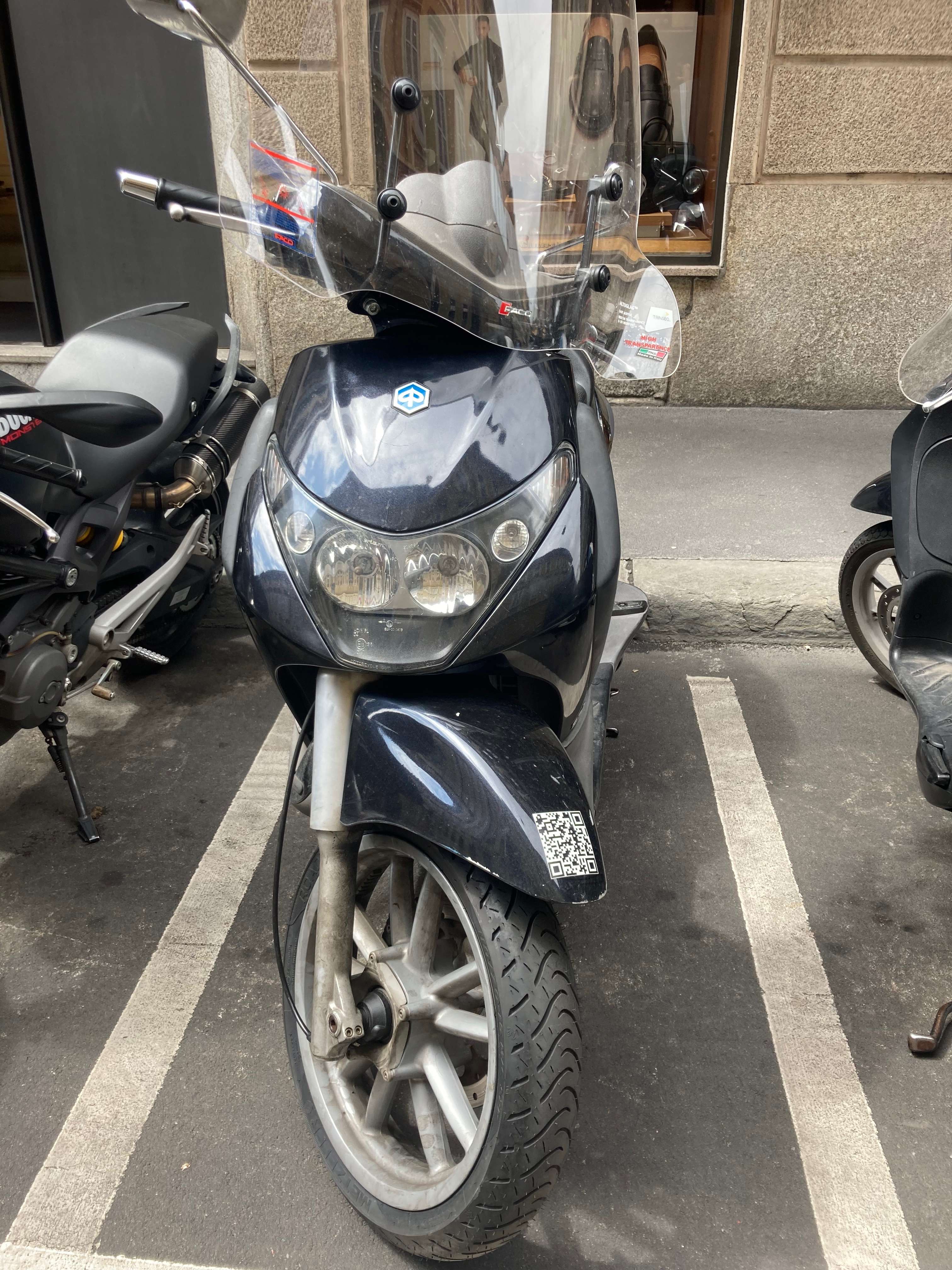 Piaggio Beverly 125