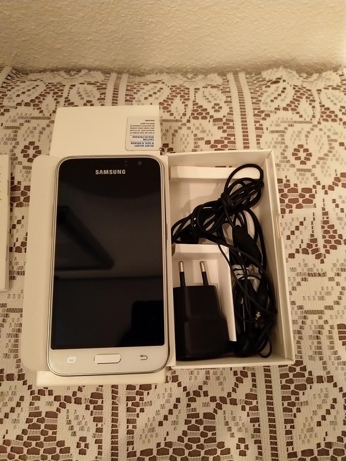 SAMSUNG GALAXY J1