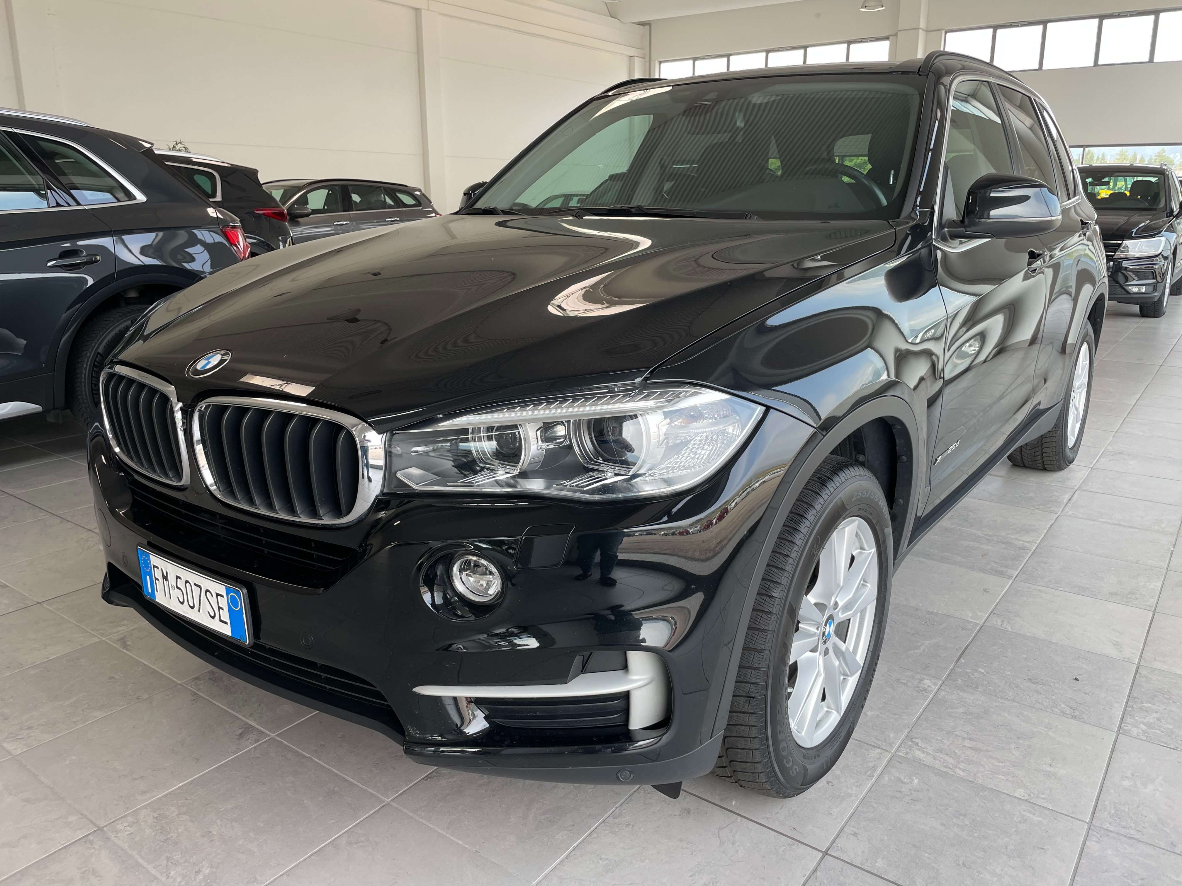 BMW X5X5 xdrive25d Business 231cv auto