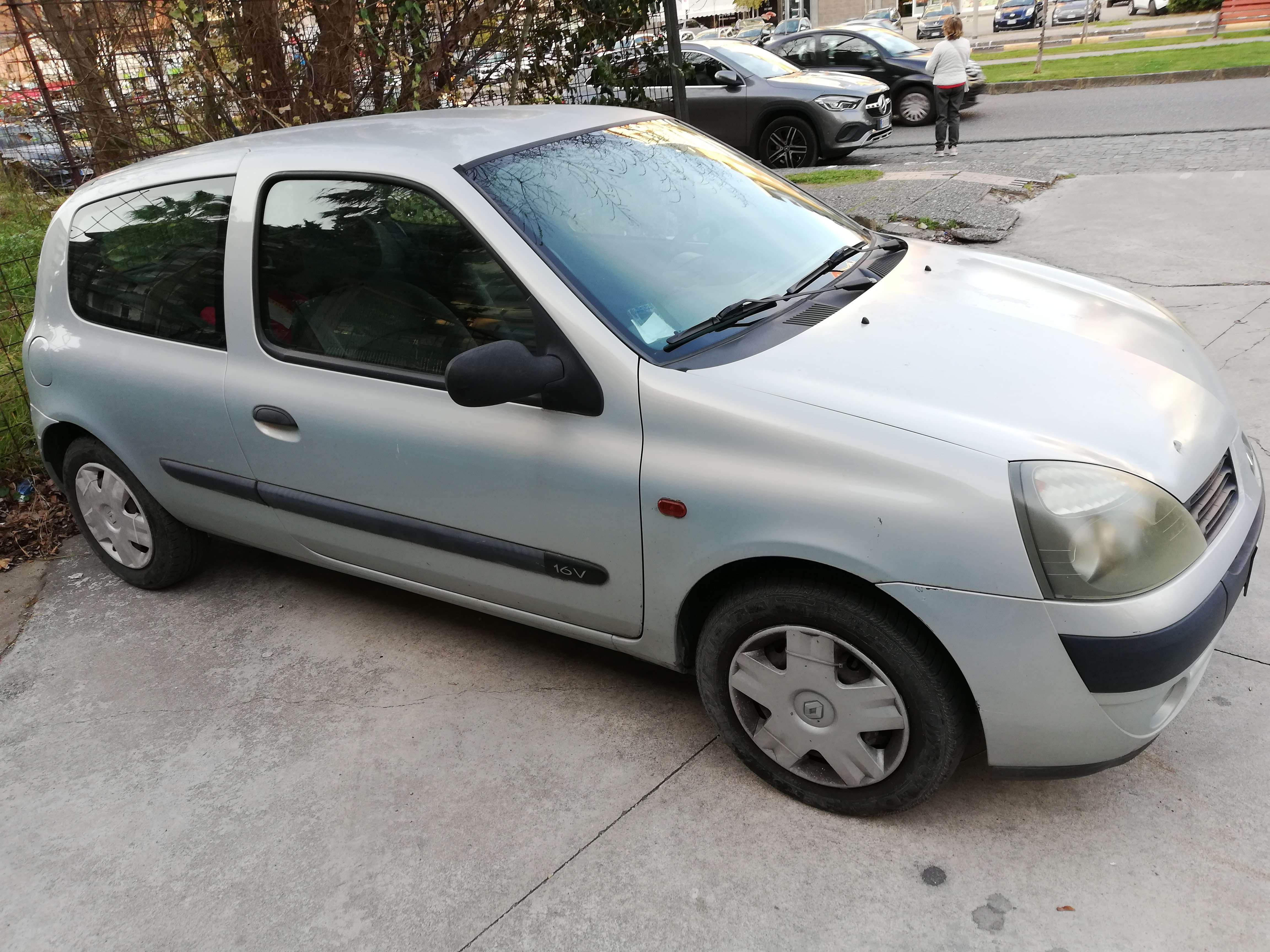 Renault ClioClio 3p 1.2 16v Ice