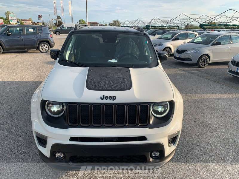 Jeep Renegade1.3 t4 phev upland 4xe at6