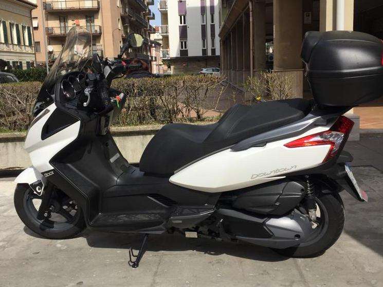 Kymco Downtown 300i