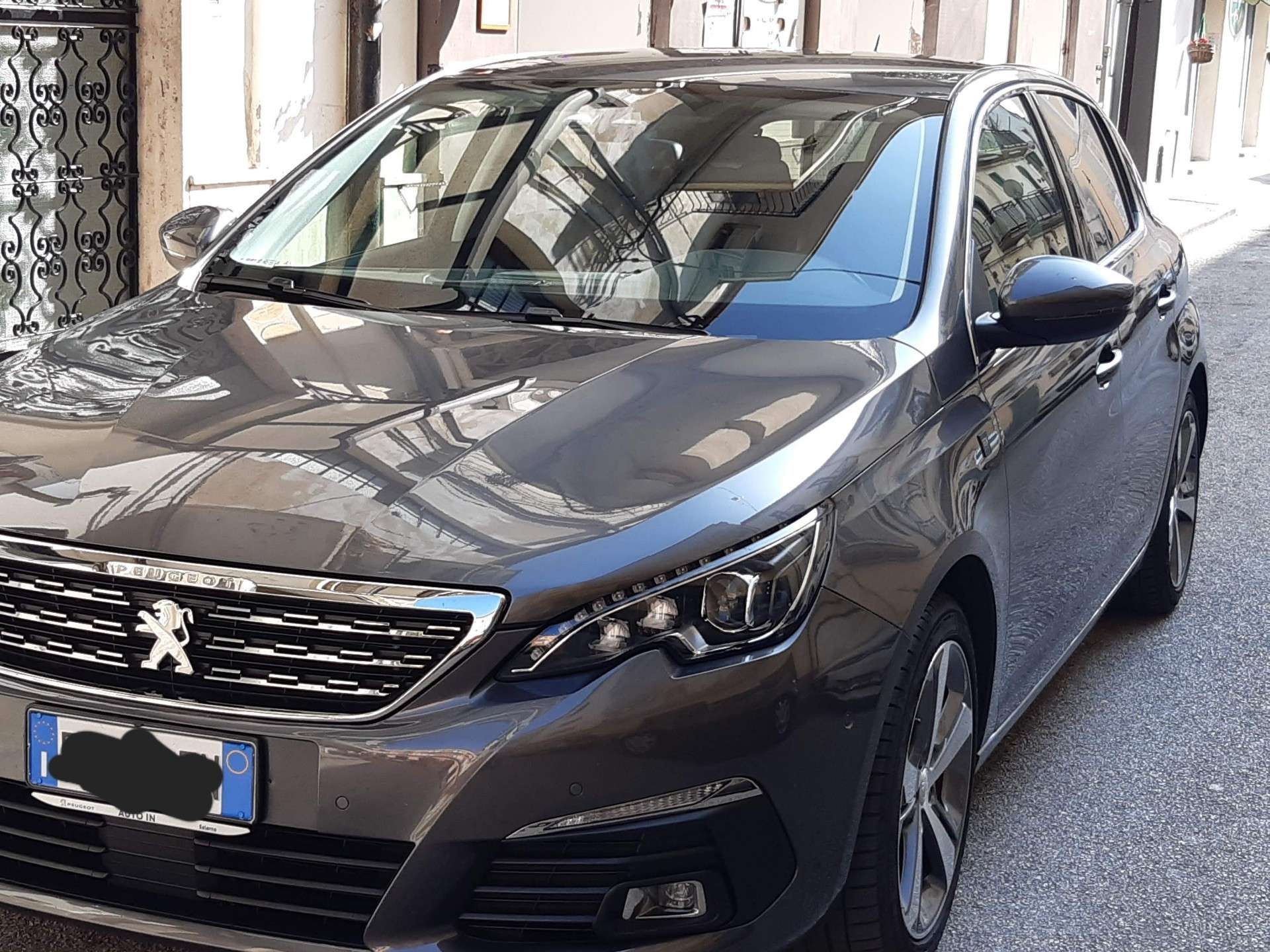 Peugeot 3085p 1.5 bluehdi Tech Edition s&s 130cv eat8