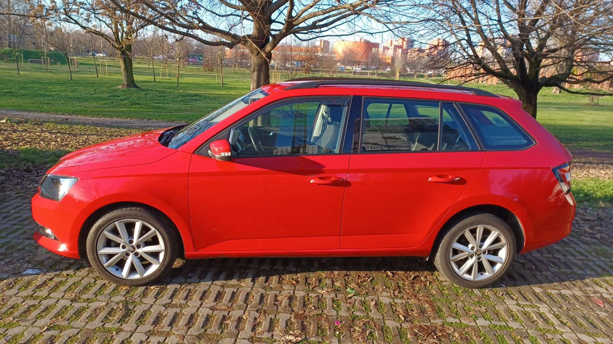 Skoda FabiaFabia Wagon 1.4 tdi Design Edition 90cv dsg