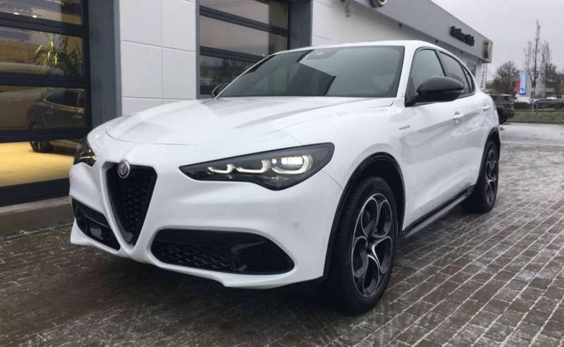 Alfa Romeo Stelvio2.0 Turbo 280 CV AT8 Q4 Veloce