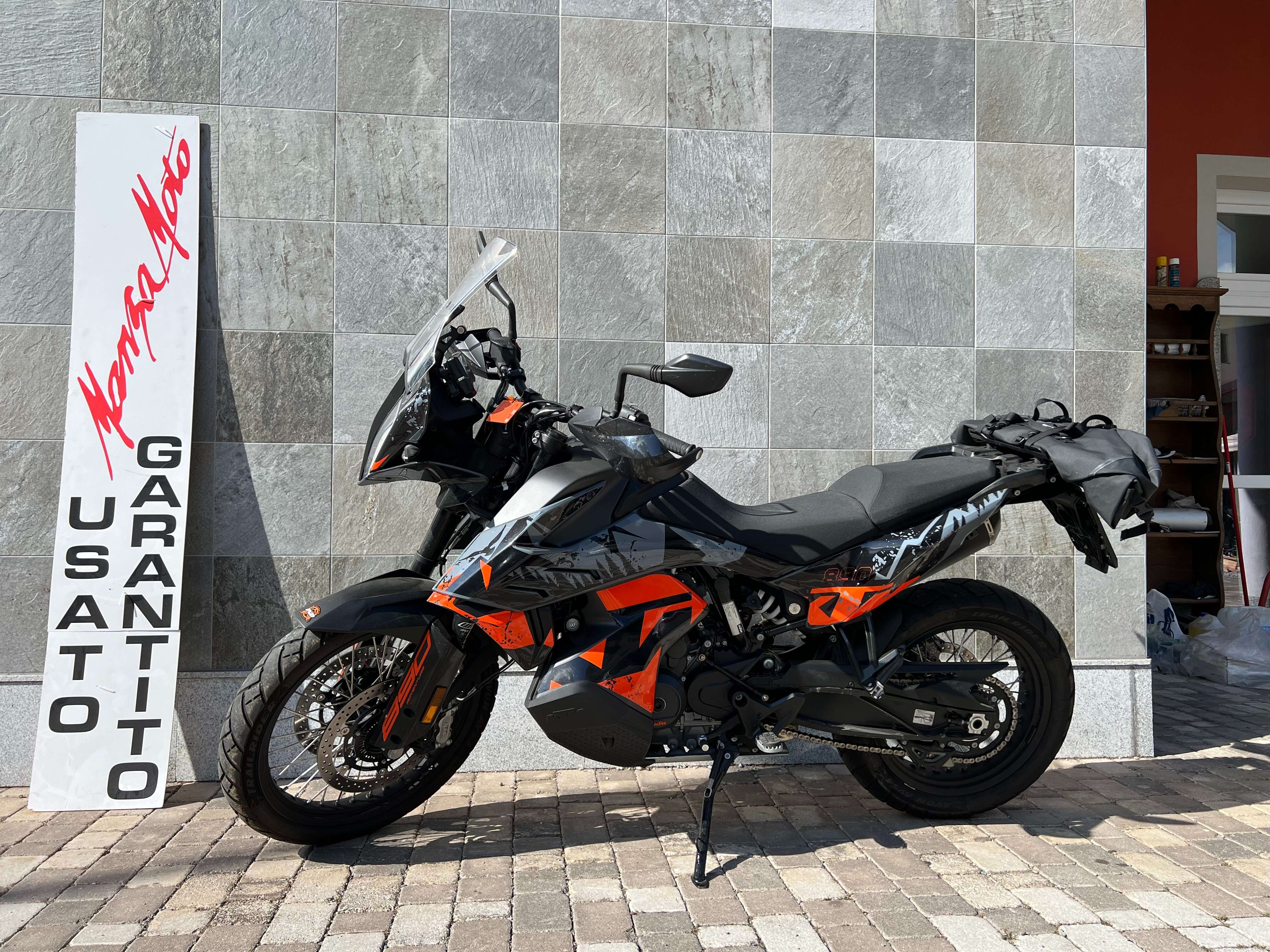 KTM 890 Adventure