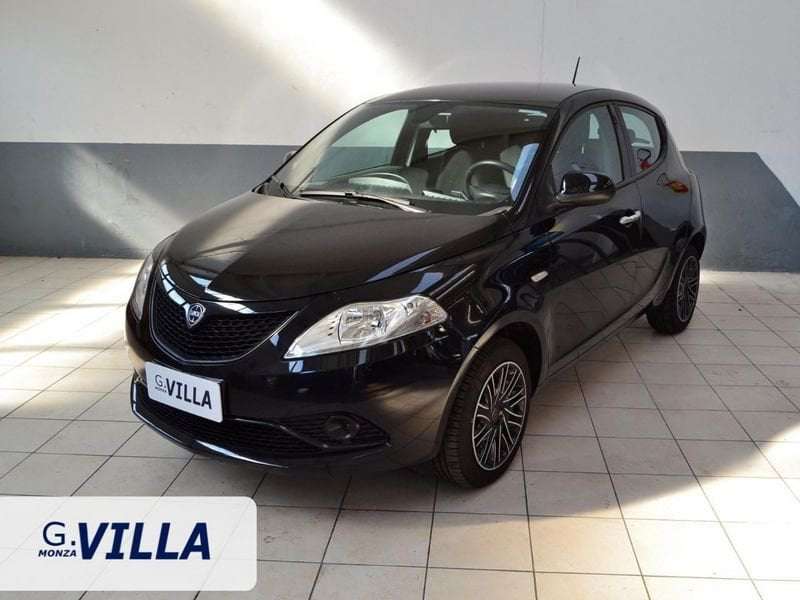 Lancia Ypsilon1.2 69 CV 5 porte Gold