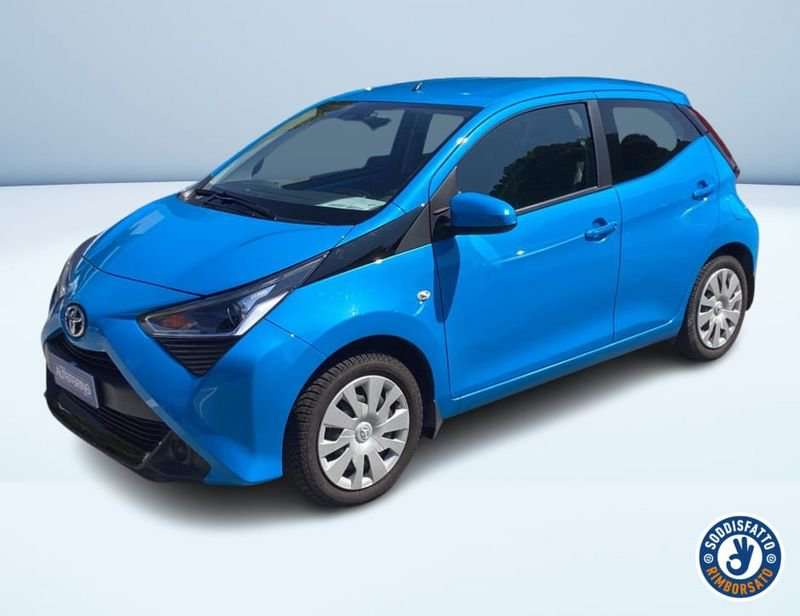 Toyota Aygo5P 1.0 X-PLAY 72CV