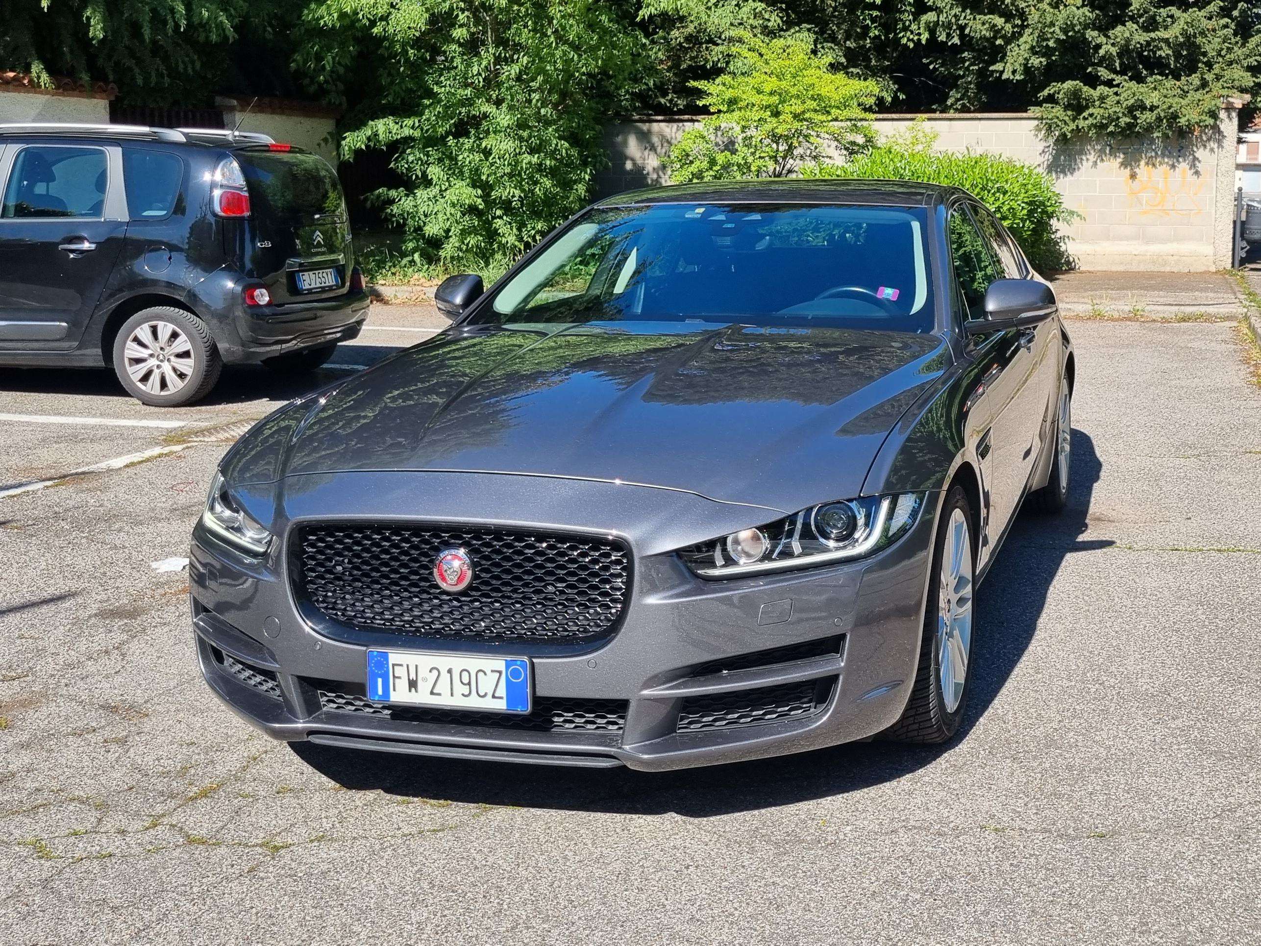 Jaguar XEXE 2.0d i4 Prestige Business edit. 180cv auto my19