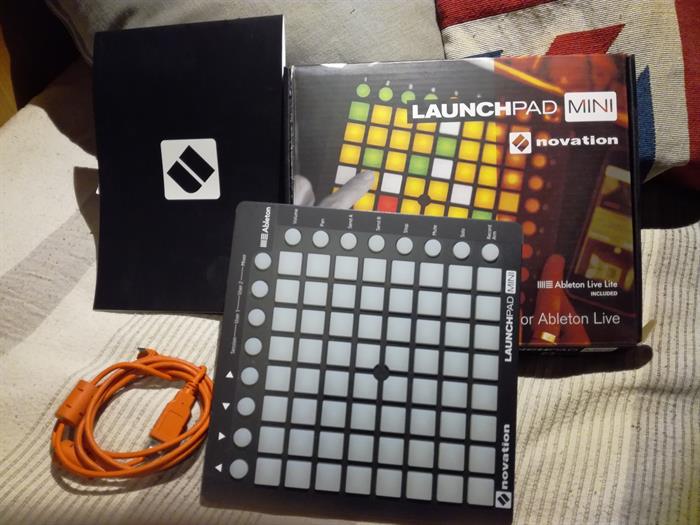 NOVATION LAUNCHPAD MINI