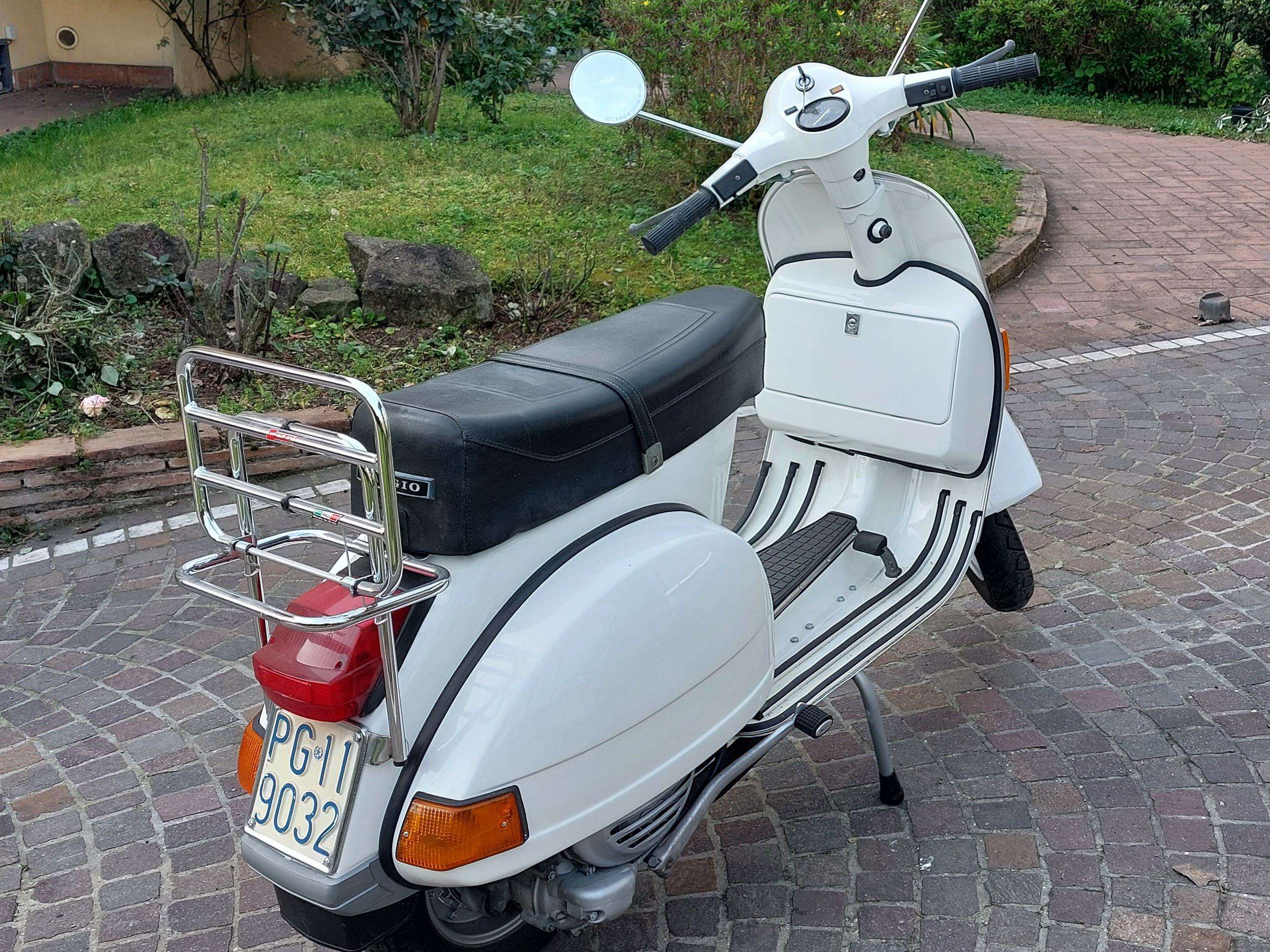 Vespa PX 125E