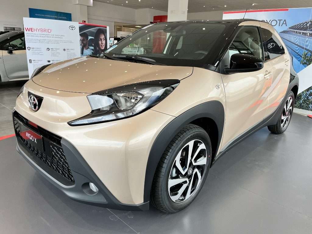 Toyota Aygo X1.0 VVT-i 72 CV 5 porte Trend