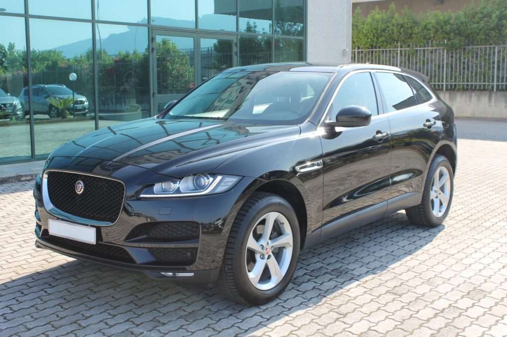 Jaguar F-Pace2.0 D 180 CV aut. Prestige