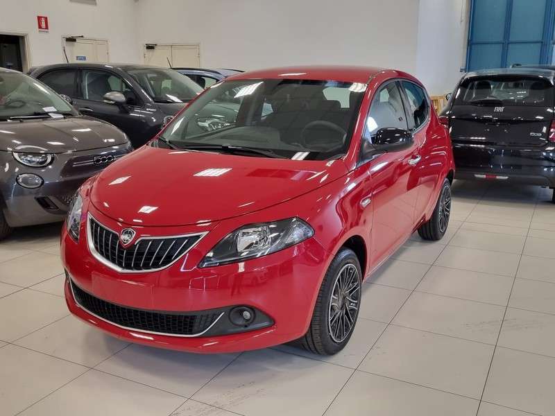 Lancia Ypsilon1.0 Hybrid 70cv Gold