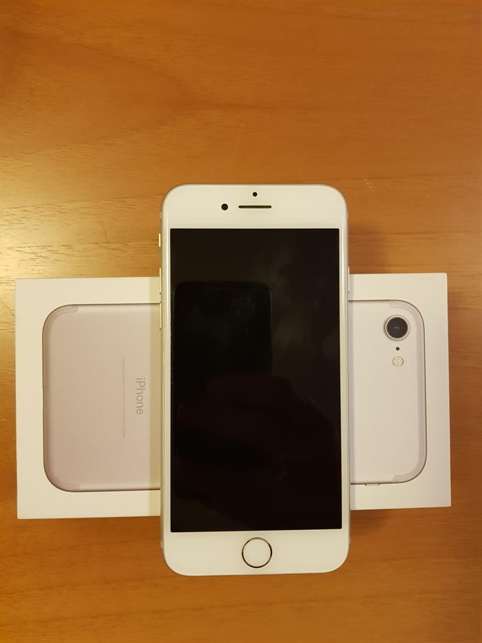 IPHONE 7 32 GB SILVER