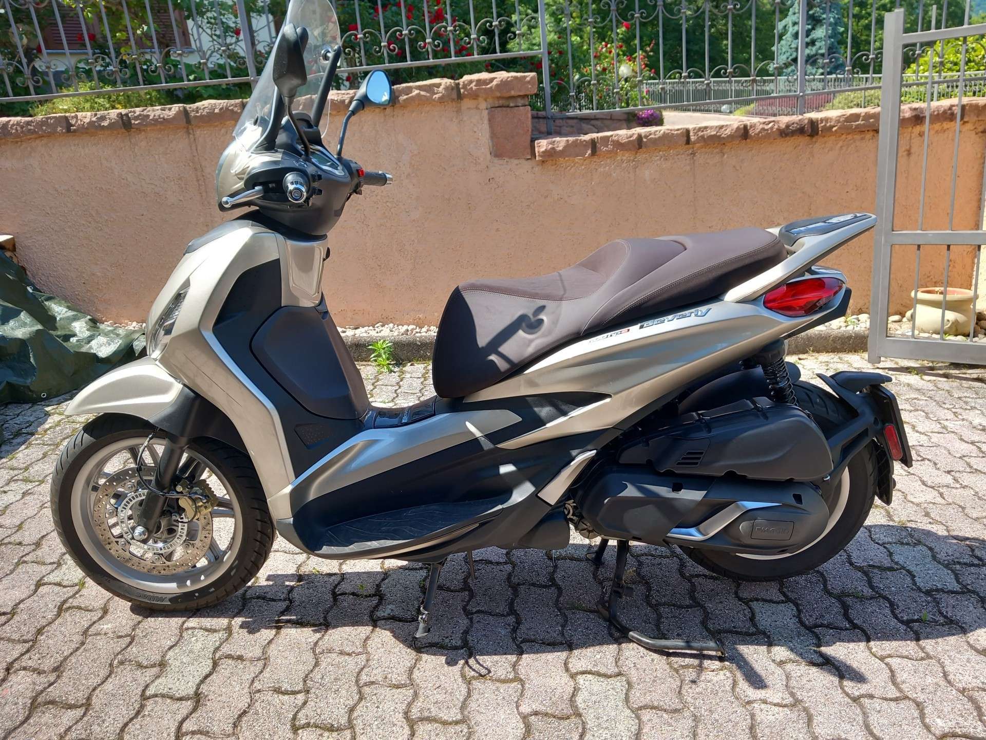 Piaggio Beverly 400