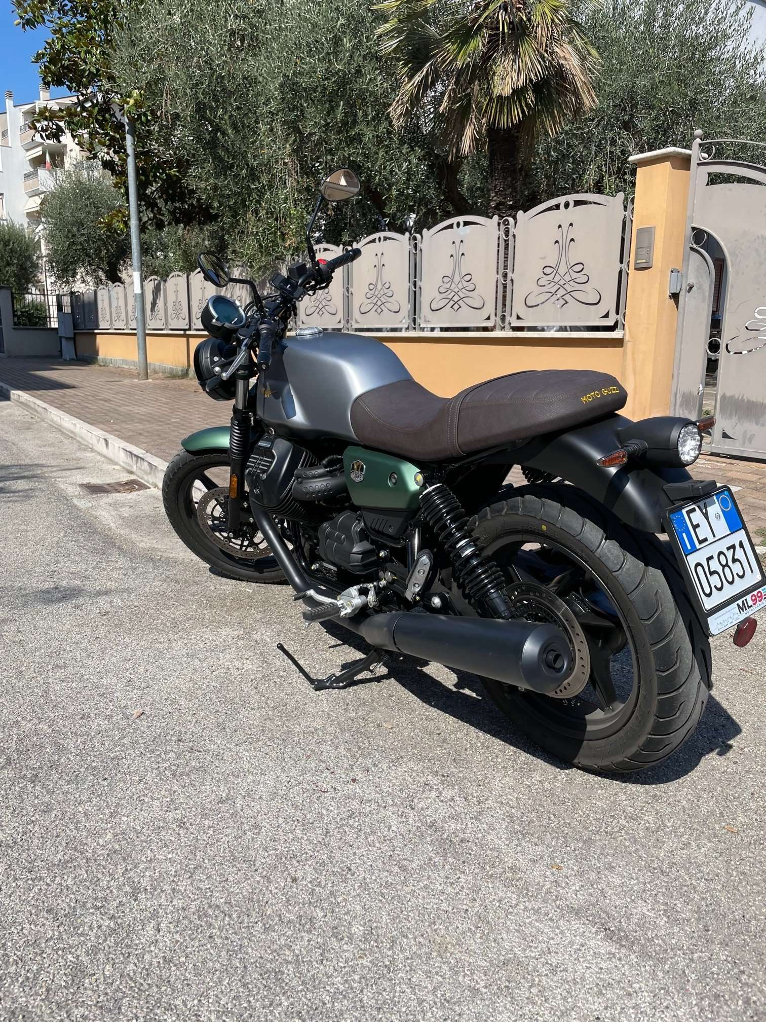 Moto Guzzi V 7centenario