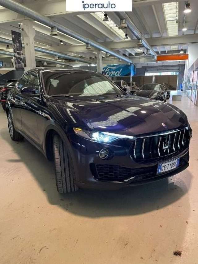 Maserati LevanteV6 AWD Gransport