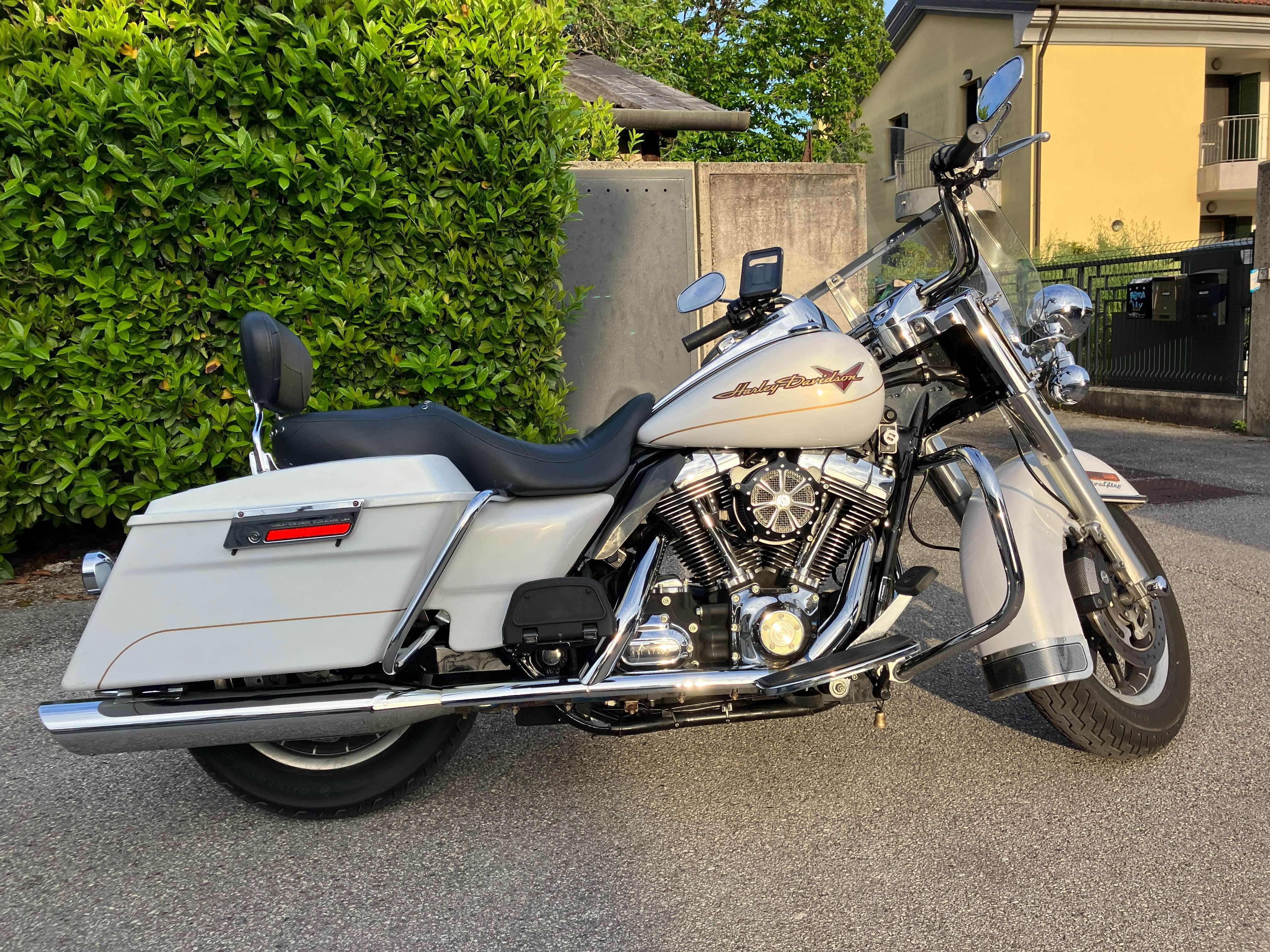 Harley-Davidson Road KingFLHR