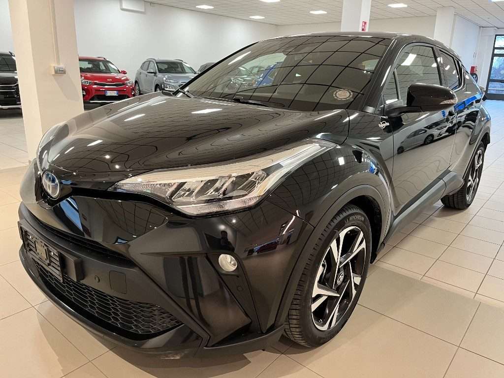 Toyota C-HR1.8 Hybrid E-CVT Trend