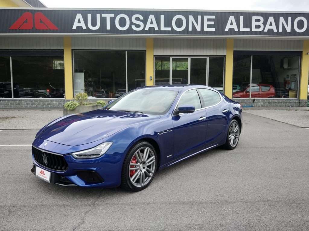 Maserati GhibliV6 Diesel 275 CV Gransport