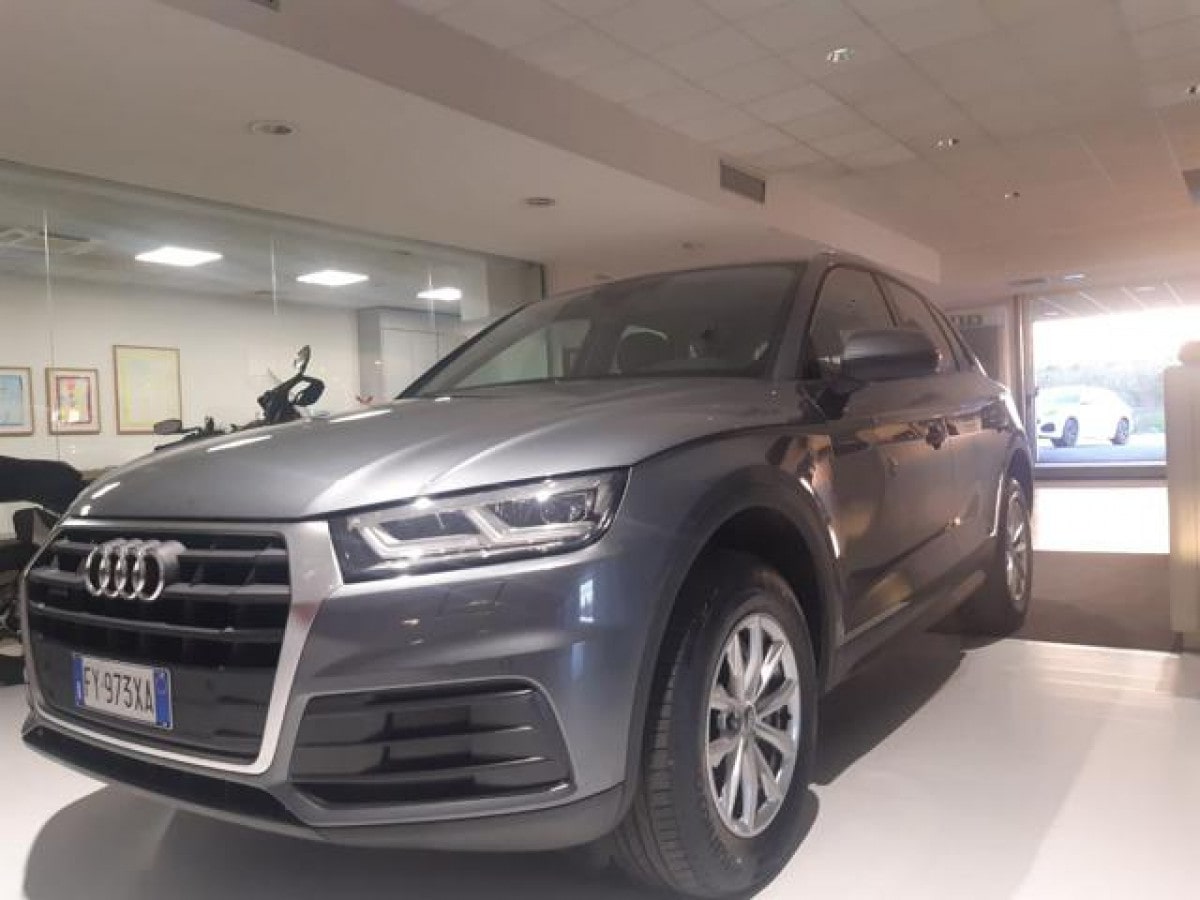 AUDI Q5 2ª serie Q5 40 TDI quattro Design