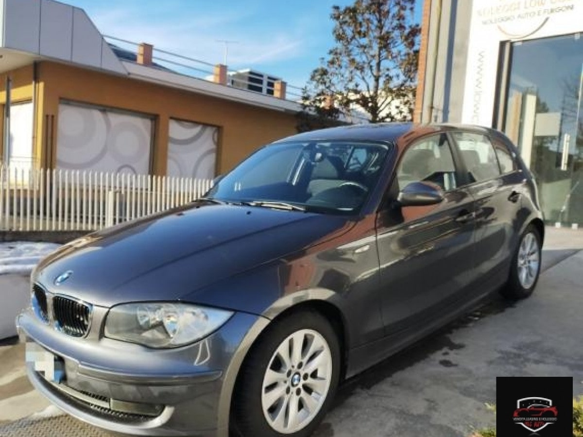 BMW Serie 1 (E87) 116i cat 5 porte Eletta