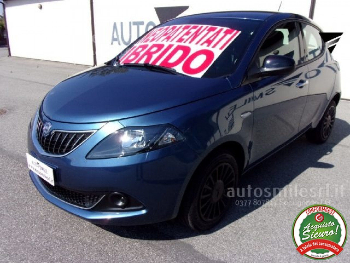 LANCIA Ypsilon 3ª serie Ypsilon 1.0 FireFly 5 porte S&S Hybrid Silver