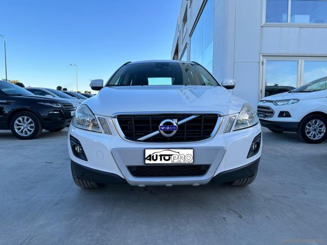 Volvo xc60 d5 awd geartronic r-design