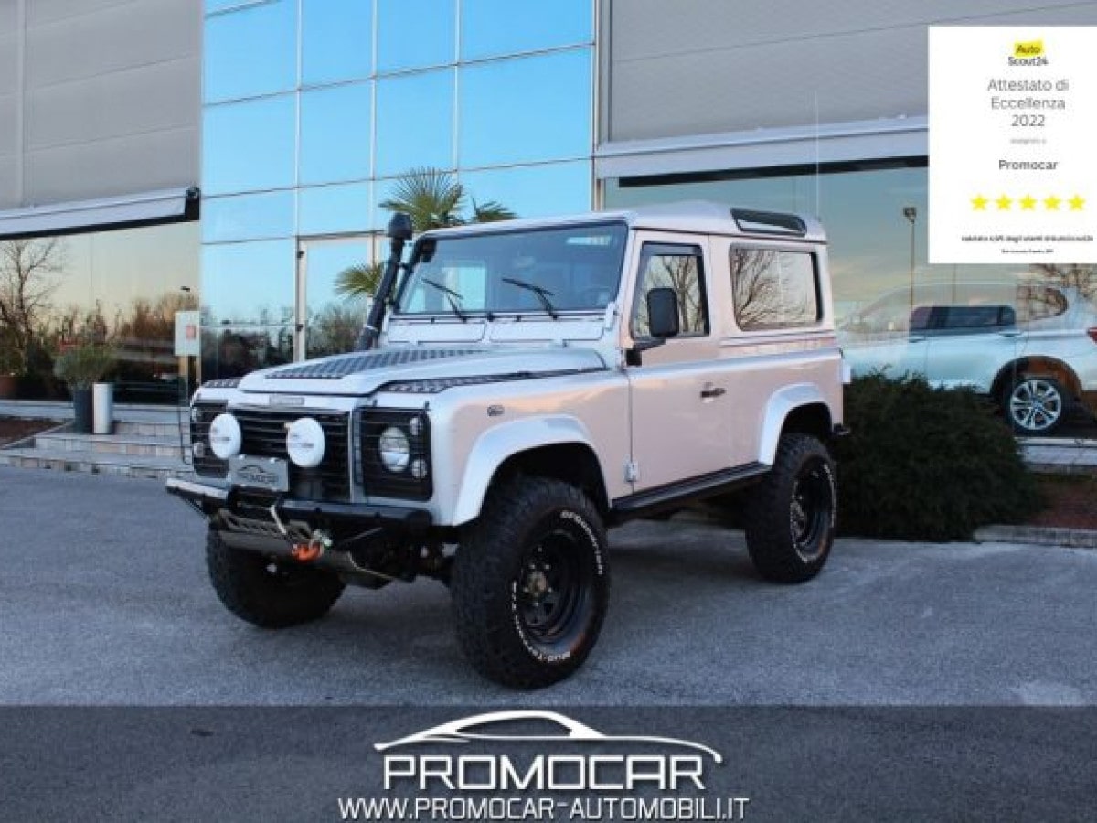 LAND ROVER Defender Defender 90 2.5 Td5 Station Wagon SE