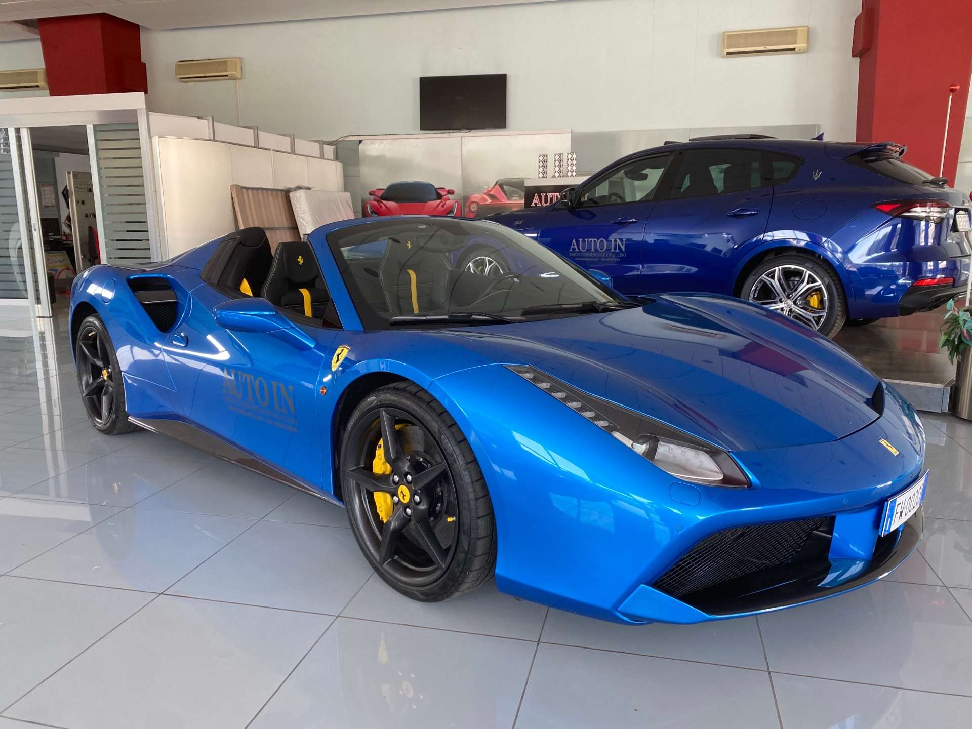 Ferrari 488Spider 3.9 dct IVA ESPOSTA ATELIER FULL COME NUOVA