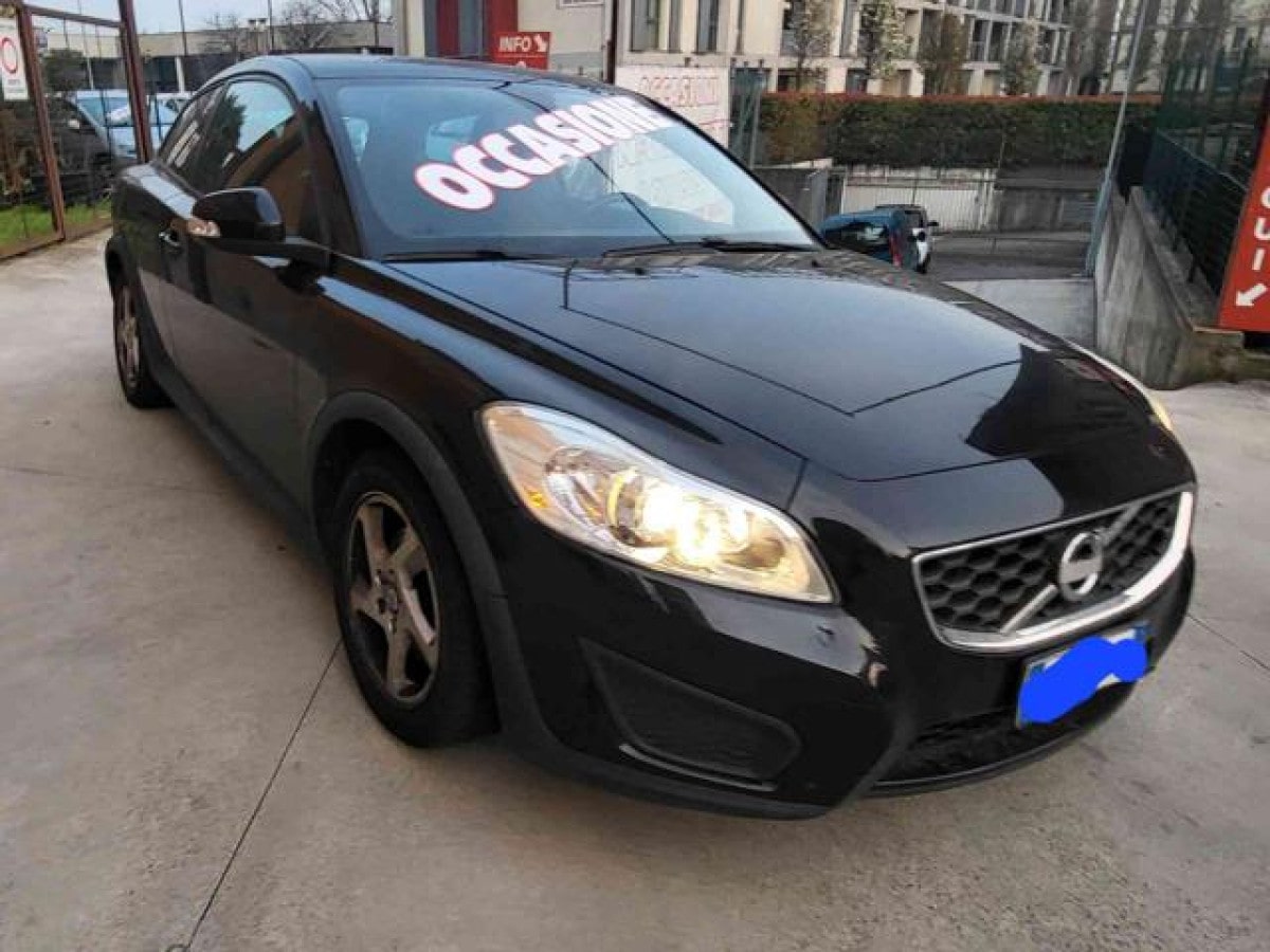 VOLVO C30 (2006-2012) C30 D2 Kinetic