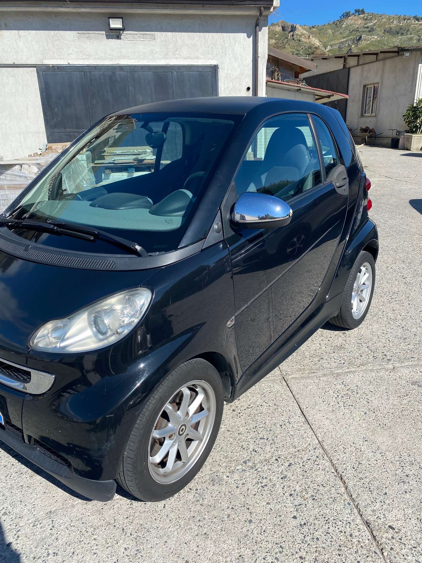 smart forTwo1.0 mhd Pure 71cv