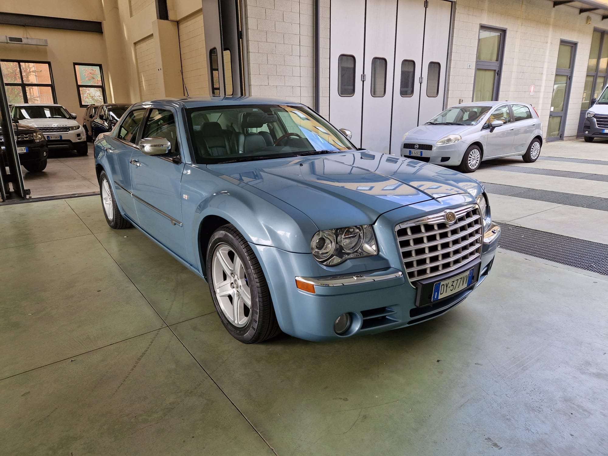 Chrysler 300C300C sedan 3.5 V6 24v auto