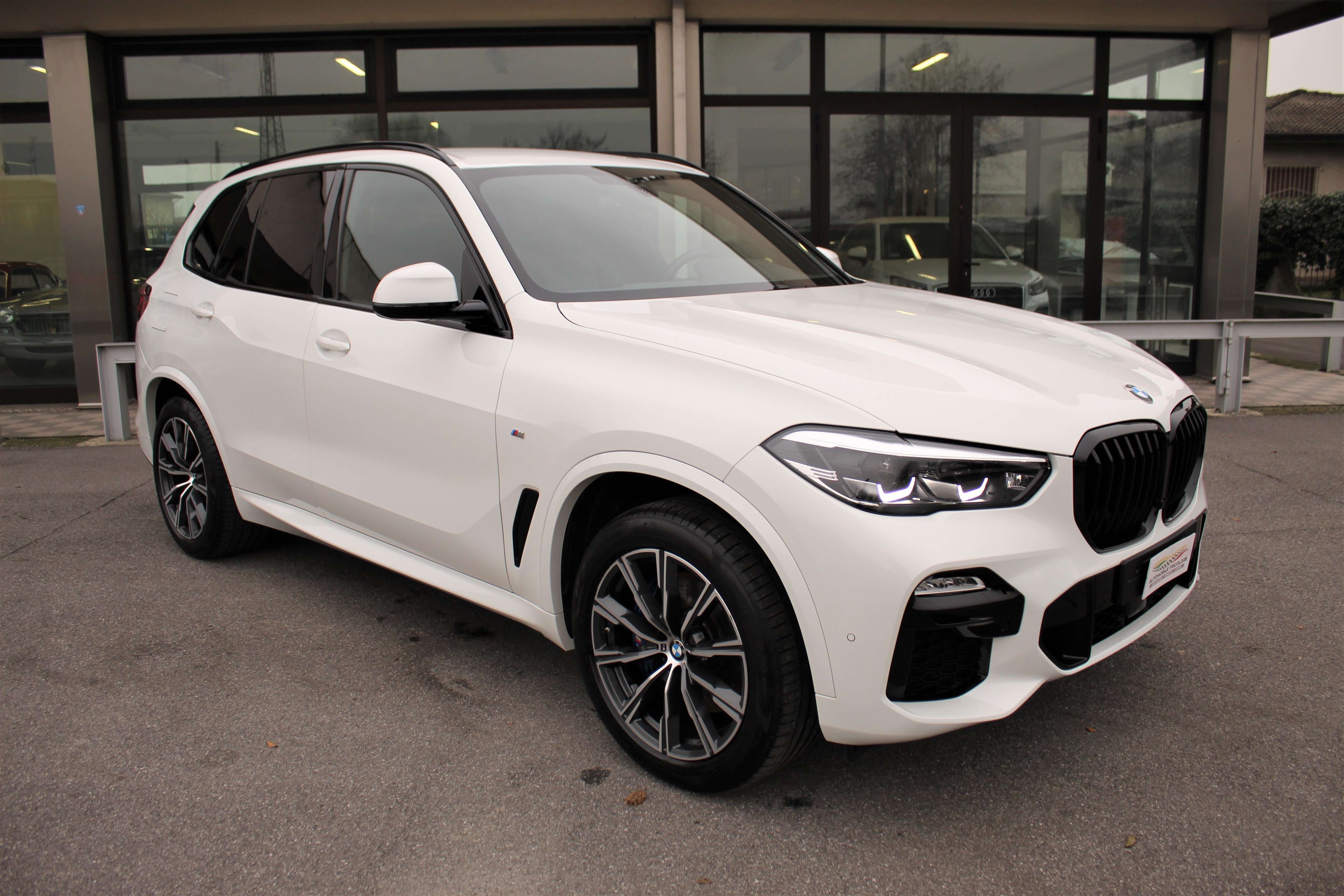 BMW X525d Msport VISIBILE IN SEDE - promo