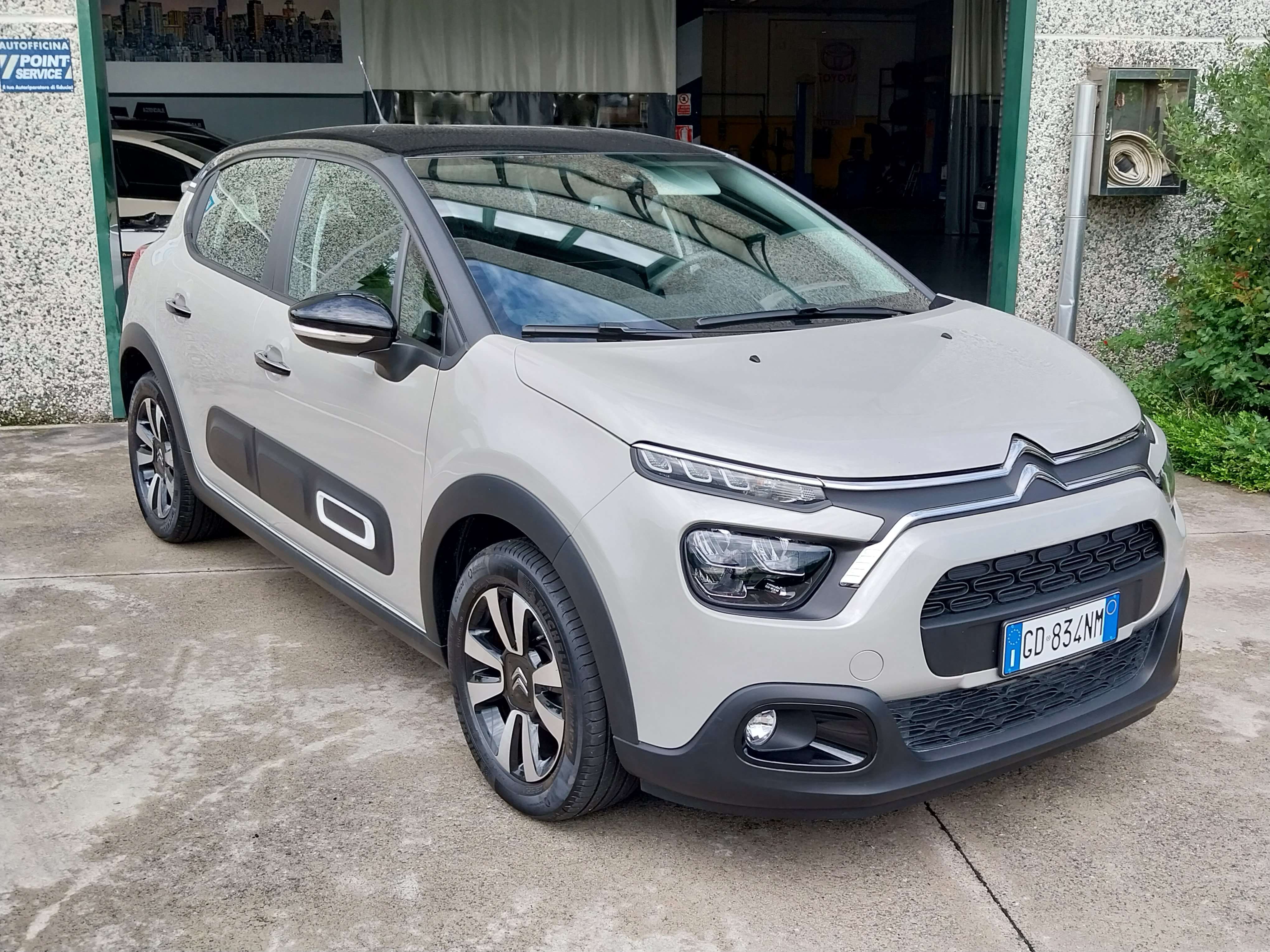 Citroen C31.2 PureTech 83 Shine S&S UNIPROPRIETARIO