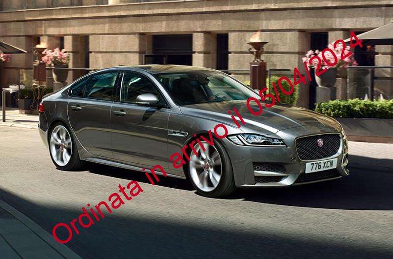 Jaguar XF2.0 D 204 CV aut. R-Dynamic SE