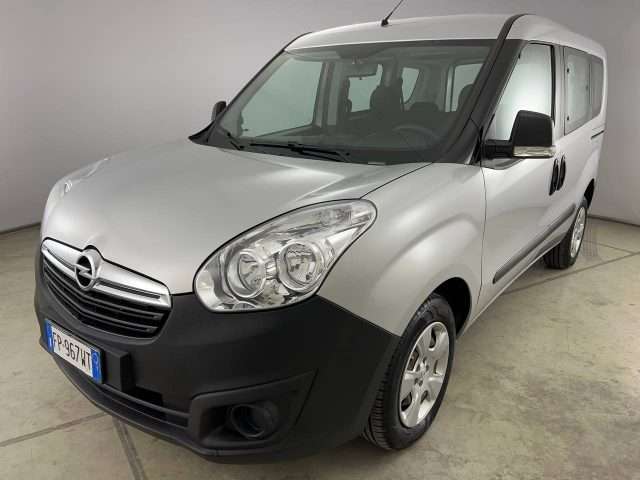 Opel ComboTour 1.3 CDTi 95CV PC-TN Blitz N1