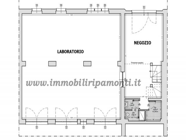 Negozio con laboratorio in affitto a lecco.