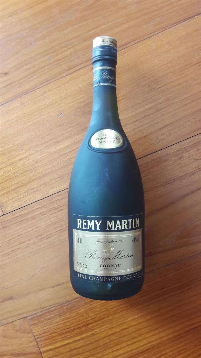 REMY MARTIN FINE SCAMPAGNE COGNAC