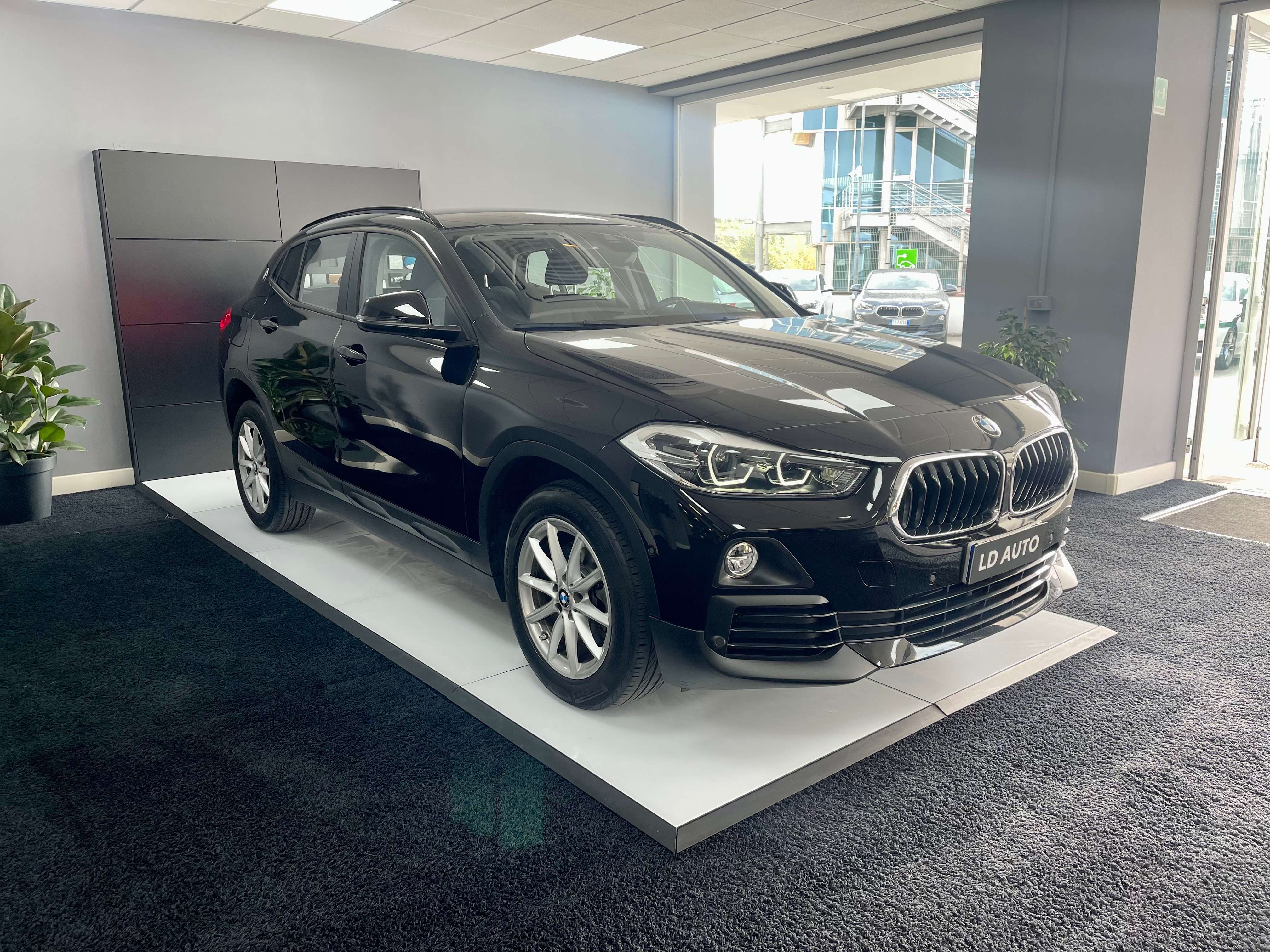 BMW X2sdrive18d auto