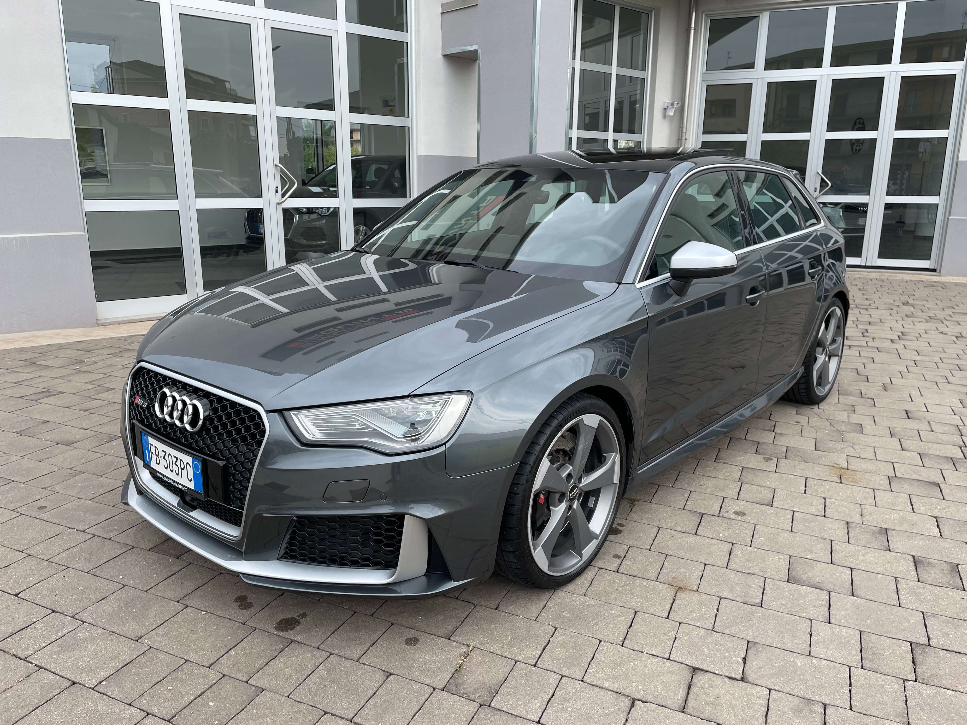 Audi RS3Sportback 2.5 tfsi quattro s-tronic