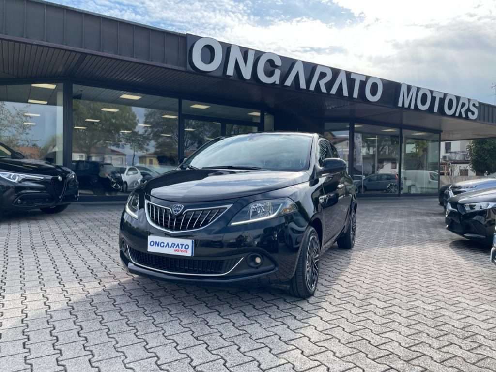 Lancia Ypsilon1.0 FireFly 5 porte S&S Hybrid Ecochic Gold 5Posti