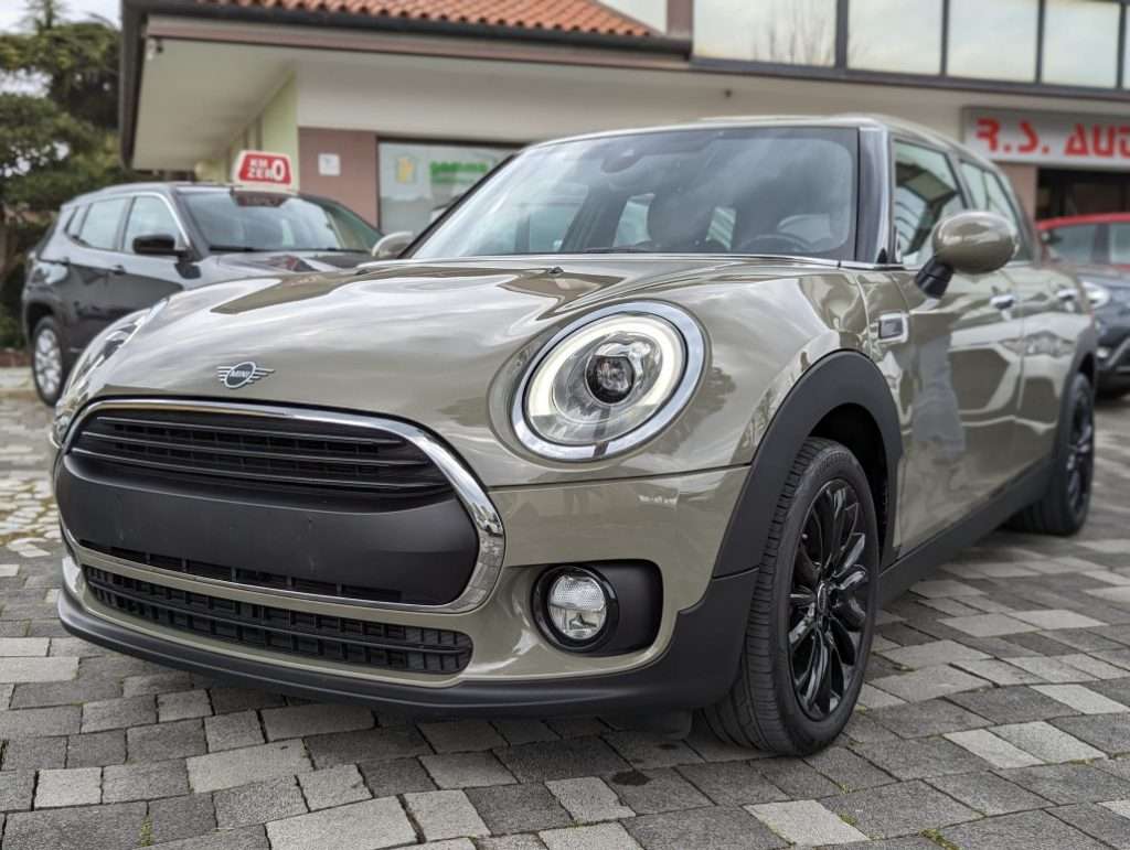 MINI One Clubman1.5 102CV #FARI LED #NAVI