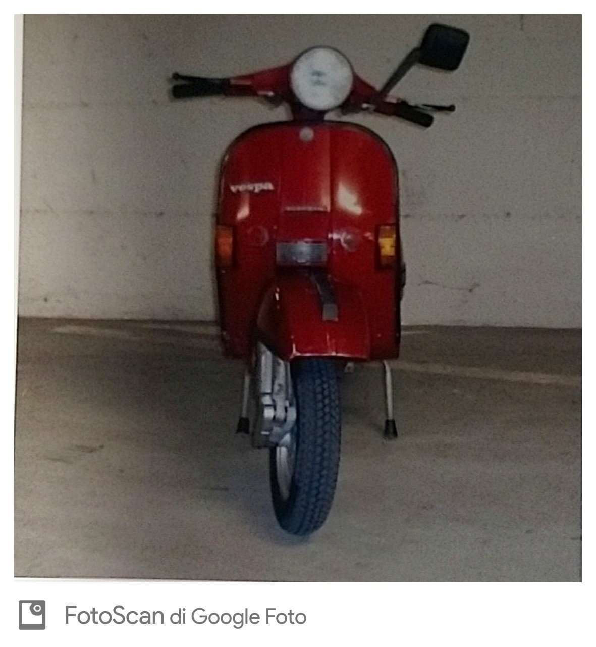 Piaggio VESPA PX200E